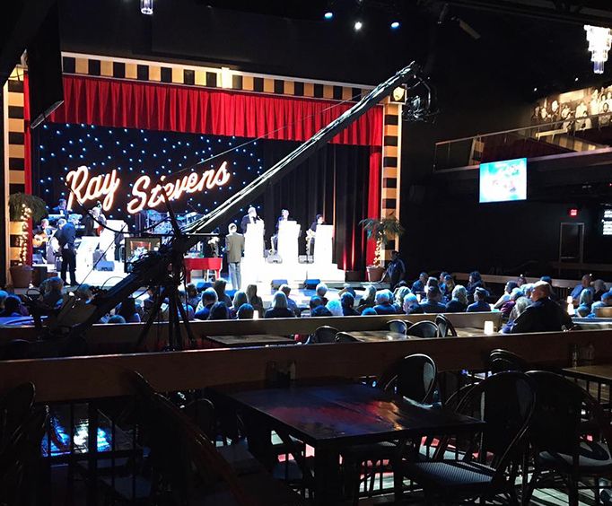 Ray Stevens CabaRay Dinner Show